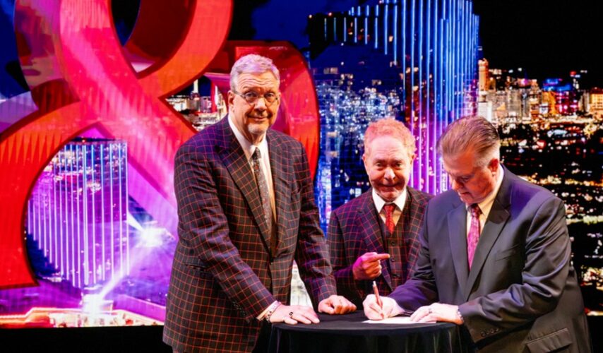 Rio Hotel & Casino Extends Legendary Headliners Penn & Teller for Three ...